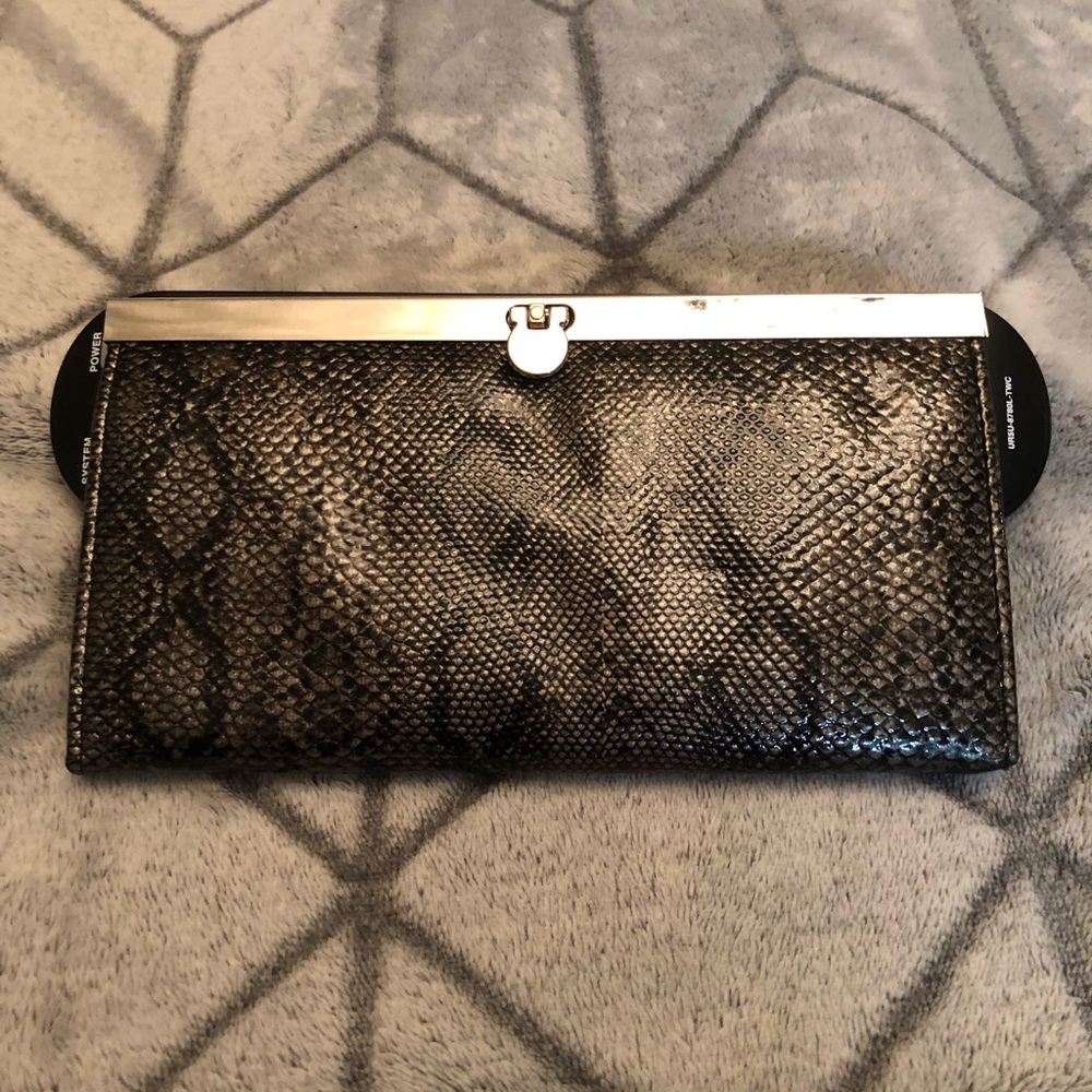 Bebe Snake Wallet / Clutch - Gem